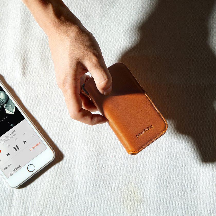 Genuine Leather Elegant Key Holder / Smart Key Wallets | Willie's Wallets